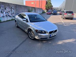 Pelēks Volvo C70 2008 Tallina, ar dzinēja tilpumu 2.40 L un nobraukumu 228 tūkst. km par 7000 €, foto 11 vietnē AUTOMOTO.COM.LV