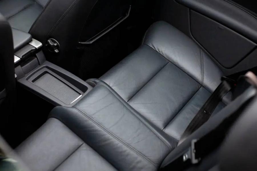 Grey Volvo C70 2008 in Riga, with an engine capacity of 2.00 L and mileage of 214 thousand km for 6495 €, photo 15 on AUTOMOTO.COM.LV