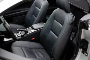 Grey Volvo C70 2008 in Riga, with an engine capacity of 2.00 L and mileage of 214 thousand km for 6495 €, photo 32 on AUTOMOTO.COM.LV