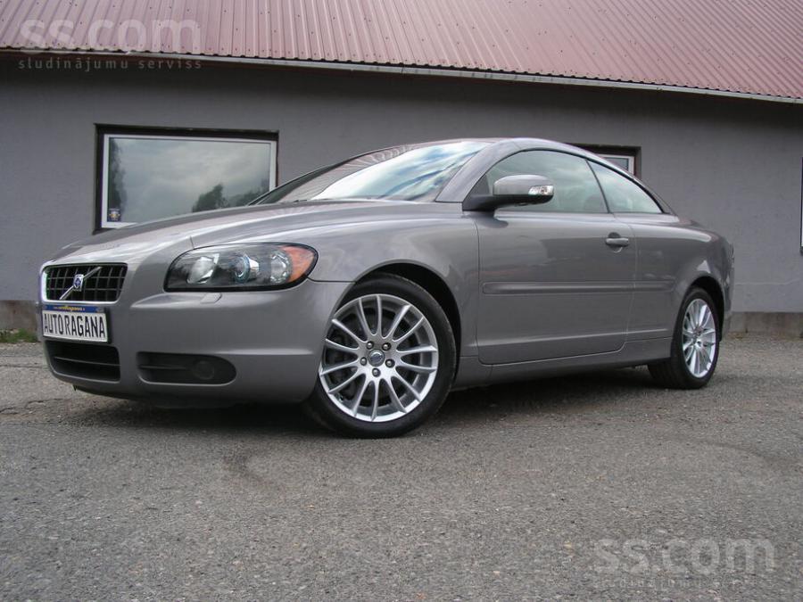 Grey Volvo C70 2008 in Riga, with an engine capacity of 2.00 L and mileage of 0 thousand km for 5450 €, photo 3 on AUTOMOTO.COM.LV