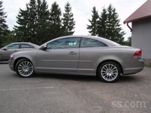 Grey Volvo C70 2008 in Riga, with an engine capacity of 2.00 L and mileage of 0 thousand km for 5450 €, photo 5 on AUTOMOTO.COM.LV