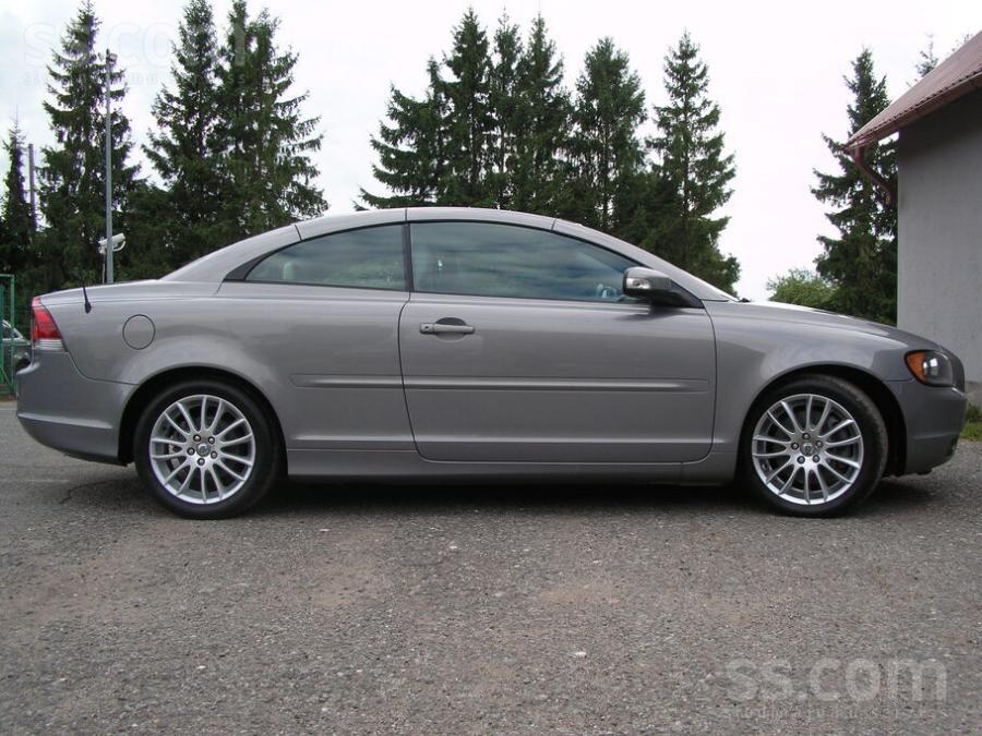 Grey Volvo C70 2008 in Riga, with an engine capacity of 2.00 L and mileage of 0 thousand km for 5450 €, photo 8 on AUTOMOTO.COM.LV