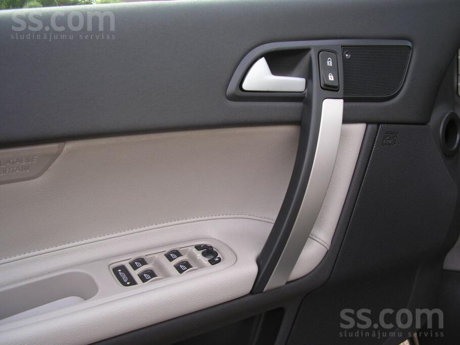 Grey Volvo C70 2008 in Riga, with an engine capacity of 2.00 L and mileage of 0 thousand km for 5450 €, photo 24 on AUTOMOTO.COM.LV