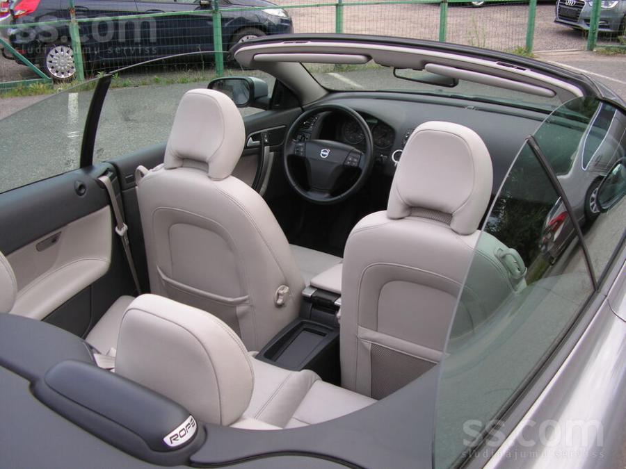 Grey Volvo C70 2008 in Riga, with an engine capacity of 2.00 L and mileage of 0 thousand km for 5450 €, photo 25 on AUTOMOTO.COM.LV