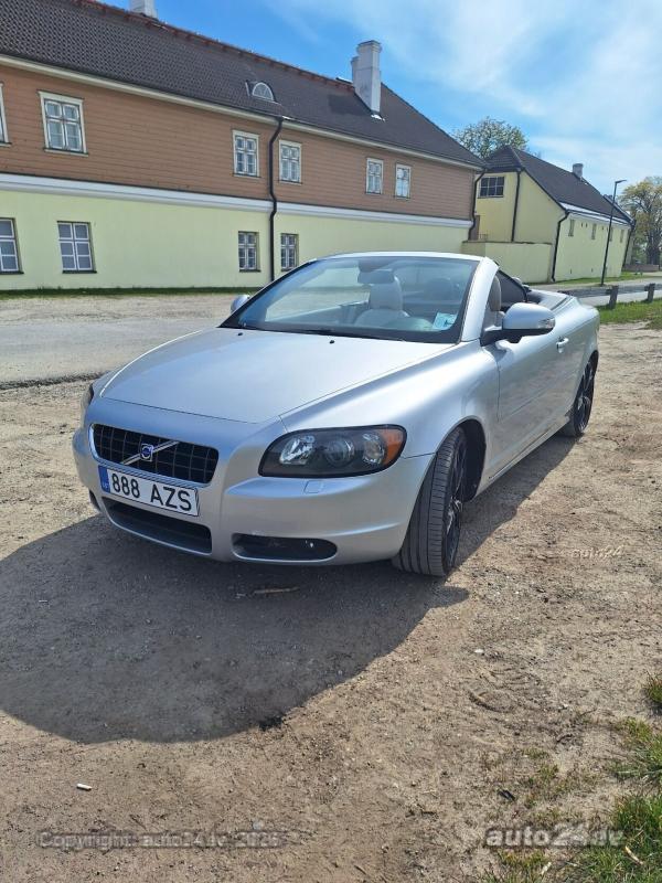 Grey Volvo C70 2009 in Tallinn, with an engine capacity of 2.00 L and mileage of 198 thousand km for 5900 €, photo 1 on AUTOMOTO.COM.LV
