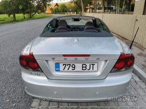 Pelēks Volvo C70 2010 Tallina, ar dzinēja tilpumu 2.00 L un nobraukumu 165 tūkst. km par 8390 €, foto 5 vietnē AUTOMOTO.COM.LV