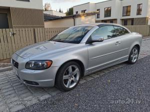 Pelēks Volvo C70 2010 Tallina, ar dzinēja tilpumu 2.00 L un nobraukumu 165 tūkst. km par 8390 €, foto 6 vietnē AUTOMOTO.COM.LV