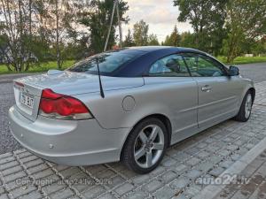 Pelēks Volvo C70 2010 Tallina, ar dzinēja tilpumu 2.00 L un nobraukumu 165 tūkst. km par 8390 €, foto 7 vietnē AUTOMOTO.COM.LV