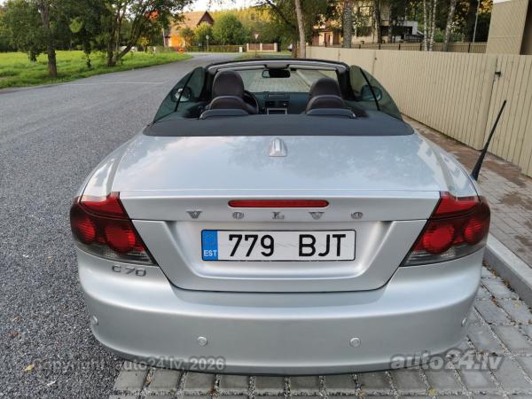 Grey Volvo C70 2010 in Tallinn, with an engine capacity of 2.00 L and mileage of 165 thousand km for 7990 €, photo 4 on AUTOMOTO.COM.LV