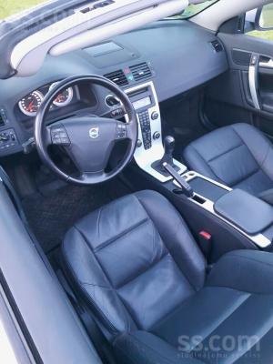 Pelēks Volvo C70 2010 Rīga, ar dzinēja tilpumu 2.00 L un nobraukumu 0 tūkst. km par 8499 €, foto 8 vietnē AUTOMOTO.COM.LV