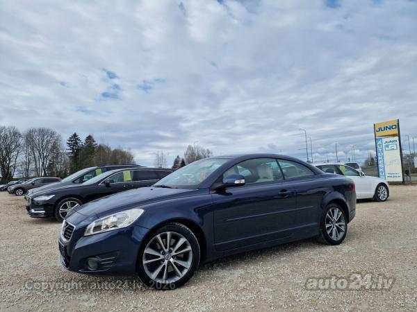 Grey Volvo C70 2012 in Tartu, with an engine capacity of 2.00 L and mileage of 266 thousand km for 7690 €, photo 3 on AUTOMOTO.COM.LV