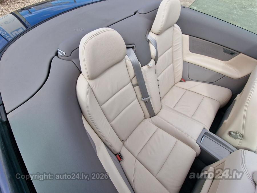 Pelēks Volvo C70 2012 Tartu, ar dzinēja tilpumu 2.00 L un nobraukumu 266 tūkst. km par 7690 €, foto 20 vietnē AUTOMOTO.COM.LV