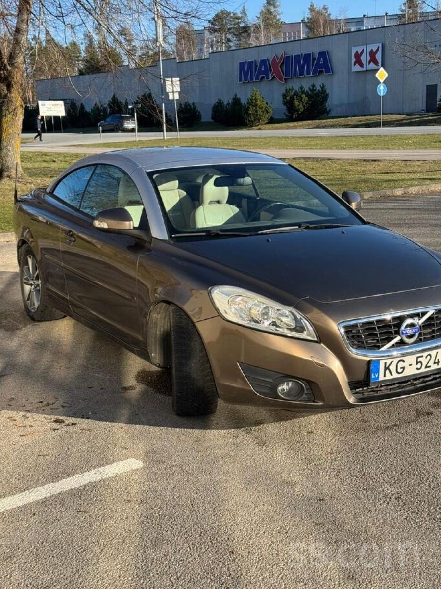 Pelēks Volvo C70 2012 Jūrmala, ar dzinēja tilpumu 2.00 L un nobraukumu 163 tūkst. km par 6200 €, foto 3 vietnē AUTOMOTO.COM.LV