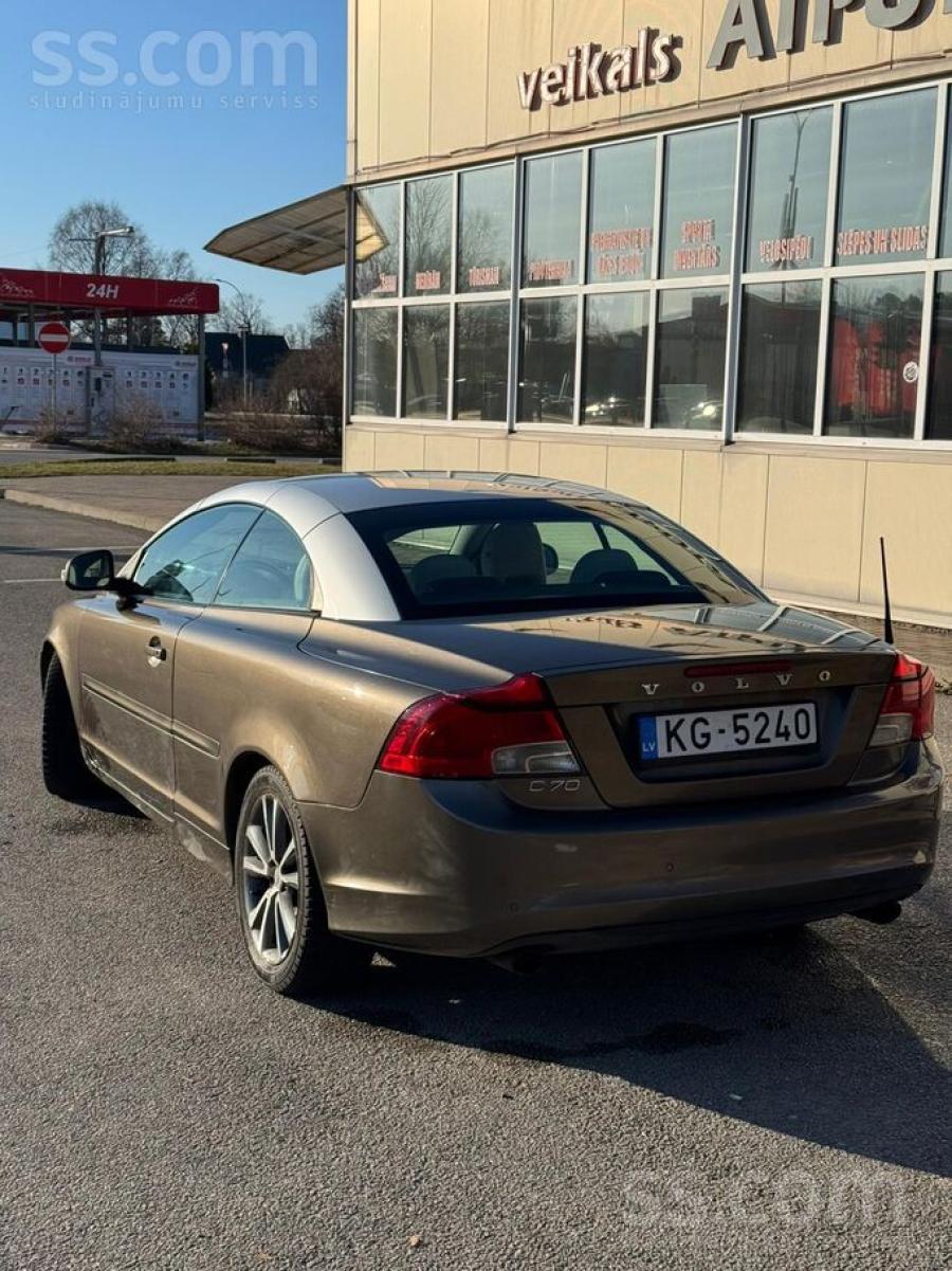 Pelēks Volvo C70 2012 Jūrmala, ar dzinēja tilpumu 2.00 L un nobraukumu 163 tūkst. km par 6200 €, foto 5 vietnē AUTOMOTO.COM.LV