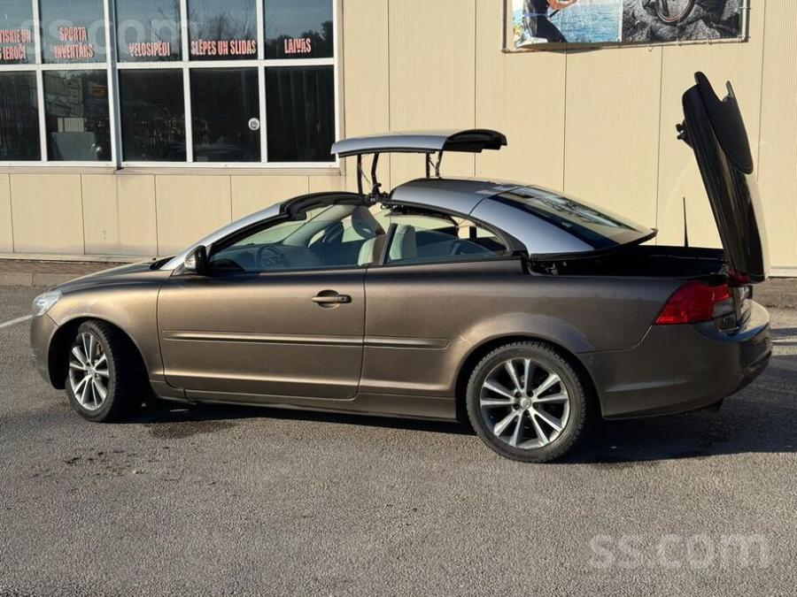 Pelēks Volvo C70 2012 Jūrmala, ar dzinēja tilpumu 2.00 L un nobraukumu 163 tūkst. km par 6200 €, foto 11 vietnē AUTOMOTO.COM.LV