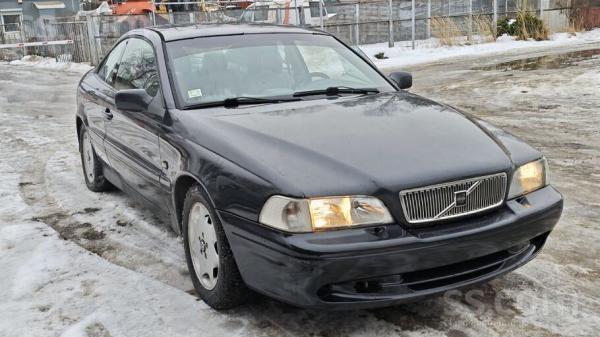 Grey Volvo C70 1998 in Riga, with an engine capacity of 2.30 L and mileage of 227 thousand km for 1950 €, photo 1 on AUTOMOTO.COM.LV