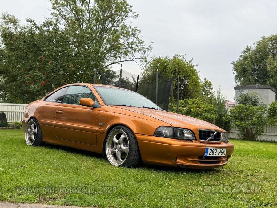 Oranžs Volvo C70 1997 Tallina, ar dzinēja tilpumu 2.30 L un nobraukumu 343 tūkst. km par 4300 €, foto 3 vietnē AUTOMOTO.COM.LV