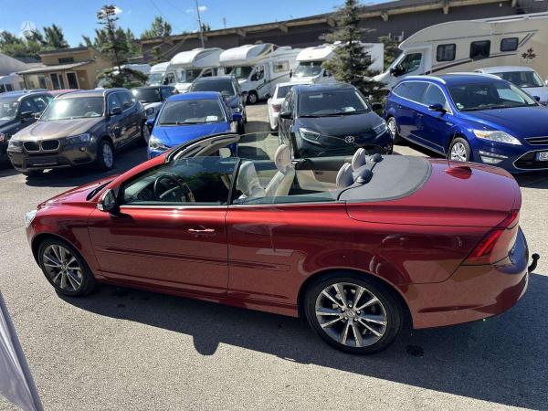 Sarkans Volvo C70 2011 Klaipėda, ar dzinēja tilpumu 1.98 L un nobraukumu 268 tūkst. km par 5950 €, foto 2 vietnē AUTOMOTO.COM.LV