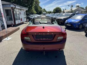 Sarkans Volvo C70 2011 Klaipėda, ar dzinēja tilpumu 1.98 L un nobraukumu 268 tūkst. km par 5950 €, foto 4 vietnē AUTOMOTO.COM.LV