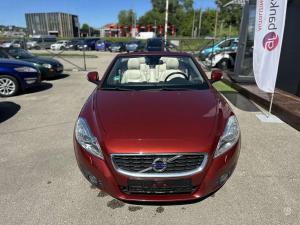Sarkans Volvo C70 2011 Klaipėda, ar dzinēja tilpumu 1.98 L un nobraukumu 268 tūkst. km par 5950 €, foto 8 vietnē AUTOMOTO.COM.LV