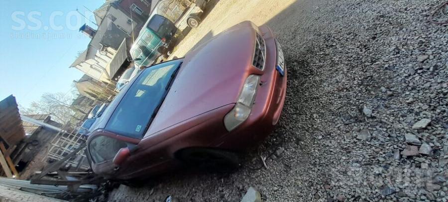 Sarkans Volvo C70 1997 Rīga, ar dzinēja tilpumu 2.30 L un nobraukumu 270 tūkst. km par 4500 €, foto 8 vietnē AUTOMOTO.COM.LV