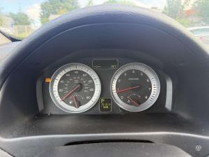 Balts Volvo C70 2011 Klaipėda, ar dzinēja tilpumu 2.50 L un nobraukumu 240 tūkst. km par 3800 €, foto 13 vietnē AUTOMOTO.COM.LV