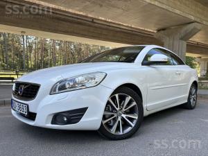 Balts Volvo C70 2012 Rīga, ar dzinēja tilpumu 2.00 L un nobraukumu 254 tūkst. km par 6790 €, foto 10 vietnē AUTOMOTO.COM.LV