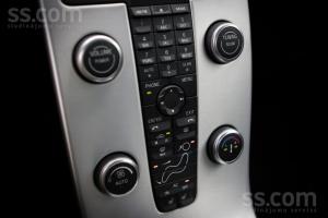 Белый Вольво Ц70 2012 в Рига, объемом двигателя 2.00 л и пробегом 247 тыс. км за 8490 €, фото 22 на AUTOMOTO.COM.LV