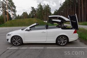 Balts Volvo C70 2013 Rīga, ar dzinēja tilpumu 2.00 L un nobraukumu 290 tūkst. km par 8500 €, foto 3 vietnē AUTOMOTO.COM.LV