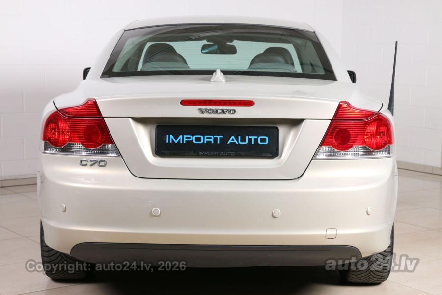 Dzeltens Volvo C70 2007 Pērnava, ar dzinēja tilpumu 2.40 L un nobraukumu 131 tūkst. km par 9990 €, foto 12 vietnē AUTOMOTO.COM.LV