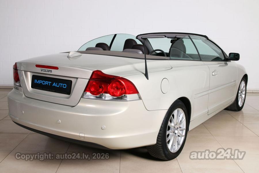 Dzeltens Volvo C70 2007 Pērnava, ar dzinēja tilpumu 2.40 L un nobraukumu 131 tūkst. km par 9990 €, foto 14 vietnē AUTOMOTO.COM.LV