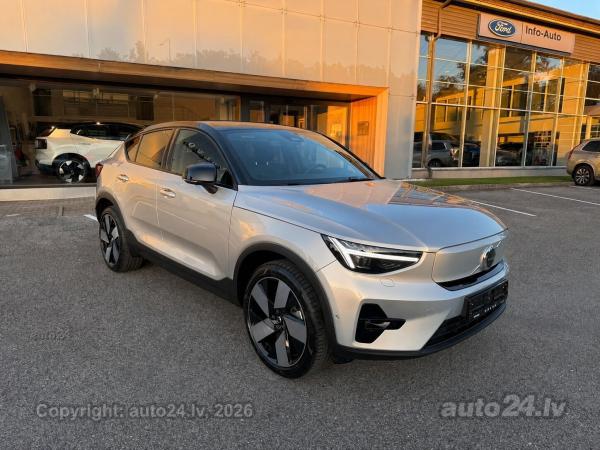 Pelēks Volvo EC40 2024 Pērnava, ar dzinēja tilpumu 0.00 L un nobraukumu 33 tūkst. km par 39900 €, foto 2 vietnē AUTOMOTO.COM.LV