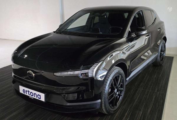 Black Volvo EX30 2024 in Siauliai, with an engine capacity of 0.00 L and mileage of 50 thousand km for 28900 €, photo 2 on AUTOMOTO.COM.LV