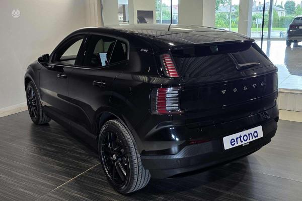 Black Volvo EX30 2024 in Siauliai, with an engine capacity of 0.00 L and mileage of 50 thousand km for 28900 €, photo 5 on AUTOMOTO.COM.LV