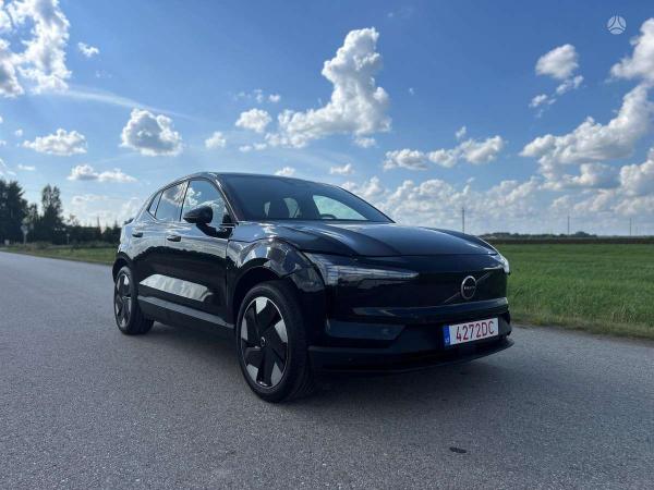 Вольво EX30 2024 в Кедайняй на AUTOMOTO.COM.LV Черный Вольво EX30 2024 в Кедайняй, объемом двигателя 0.00 л и пробегом 26 тыс. км за 17500 €, фото 1 на AUTOMOTO.COM.LV