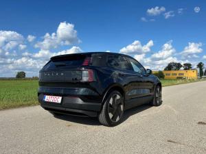 Black Volvo EX30 2024 in Kedainiai, with an engine capacity of 0.00 L and mileage of 26 thousand km for 17500 €, photo 7 on AUTOMOTO.COM.LV