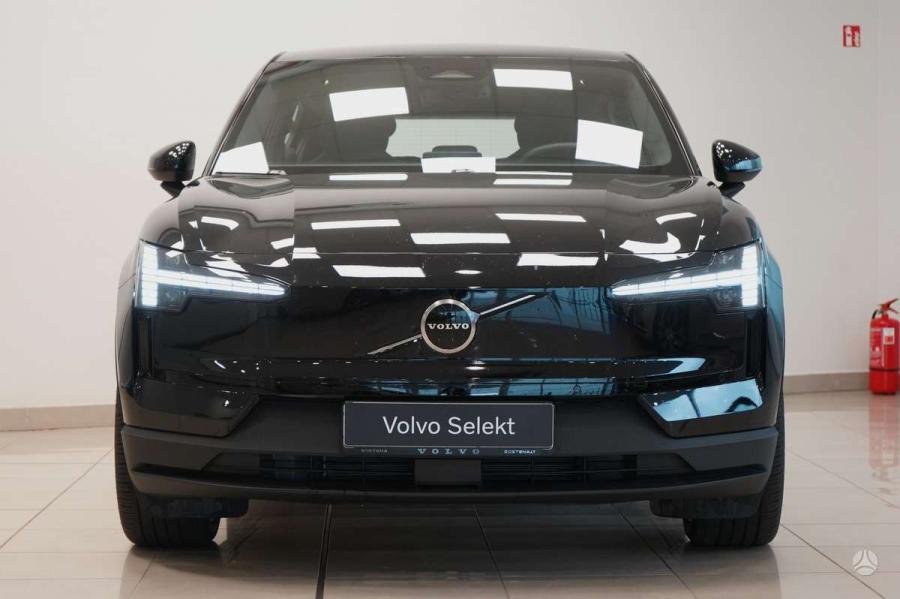 Melns Volvo EX30 2025 Viļņa, ar dzinēja tilpumu 0.00 L un nobraukumu 15 tūkst. km par 41250 €, foto 5 vietnē AUTOMOTO.COM.LV