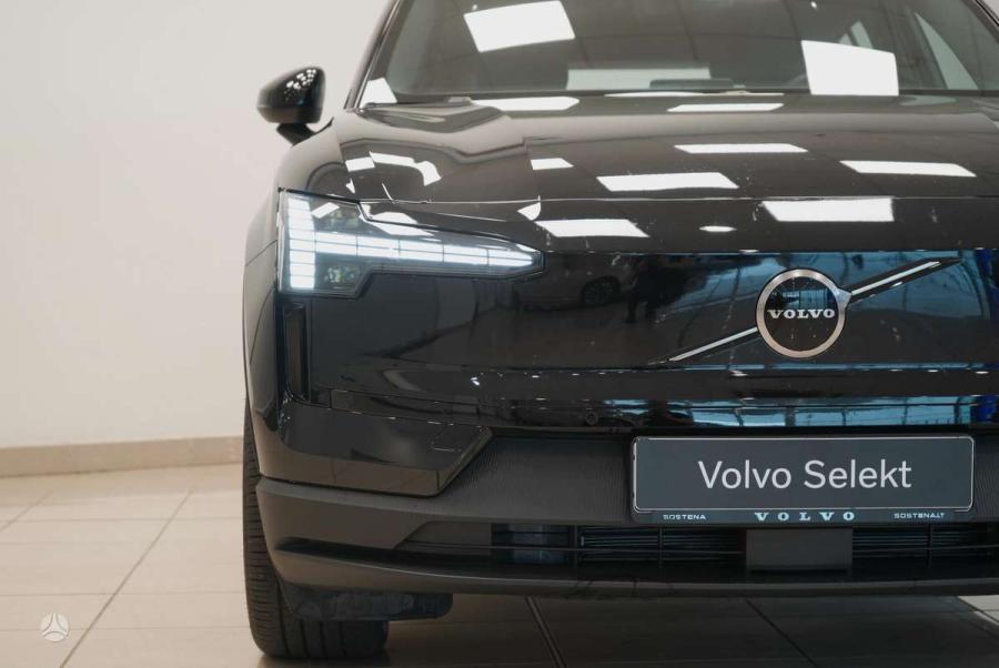 Melns Volvo EX30 2025 Viļņa, ar dzinēja tilpumu 0.00 L un nobraukumu 15 tūkst. km par 41250 €, foto 6 vietnē AUTOMOTO.COM.LV