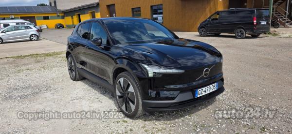 Melns Volvo EX30 2024 Tartu, ar dzinēja tilpumu 0.00 L un nobraukumu 35 tūkst. km par 34200 €, foto 1 vietnē AUTOMOTO.COM.LV