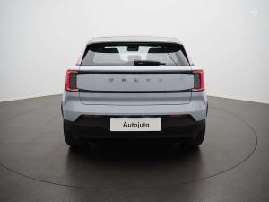 Zils Volvo EX30 2024 Viļņa, ar dzinēja tilpumu 0.00 L un nobraukumu 18 tūkst. km par 39700 €, foto 6 vietnē AUTOMOTO.COM.LV