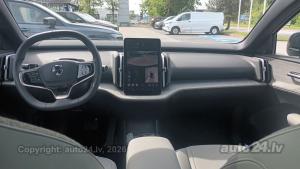 Brown Volvo EX30 2026 in Parnu, with an engine capacity of 0.00 L and mileage of 5 thousand km for 48990 €, photo 8 on AUTOMOTO.COM.LV