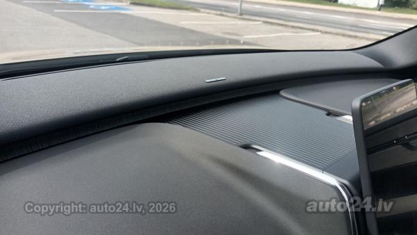 Brown Volvo EX30 2026 in Parnu, with an engine capacity of 0.00 L and mileage of 5 thousand km for 48990 €, photo 10 on AUTOMOTO.COM.LV