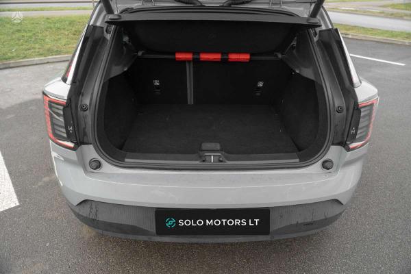 Grey Volvo EX30 2024 in Vilnius, with an engine capacity of 0.00 L and mileage of 20 thousand km for 36950 €, photo 11 on AUTOMOTO.COM.LV