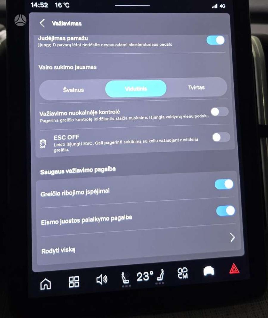 Pelēks Volvo EX30 2024 Šauļi, ar dzinēja tilpumu 0.00 L un nobraukumu 23 tūkst. km par 29900 €, foto 26 vietnē AUTOMOTO.COM.LV