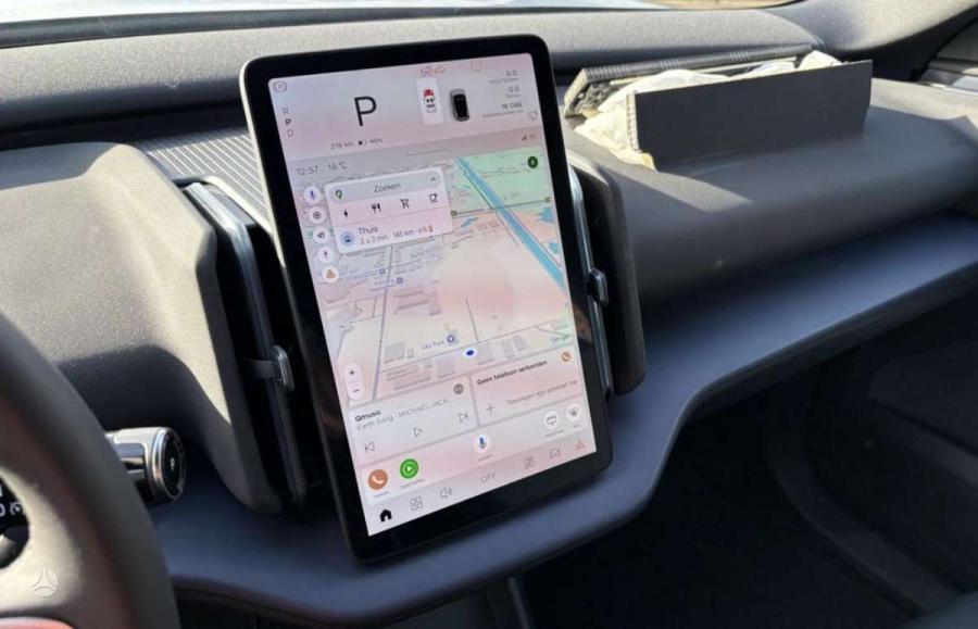 Pelēks Volvo EX30 2024 Plungė, ar dzinēja tilpumu 0.00 L un nobraukumu 16 tūkst. km par 17200 €, foto 7 vietnē AUTOMOTO.COM.LV