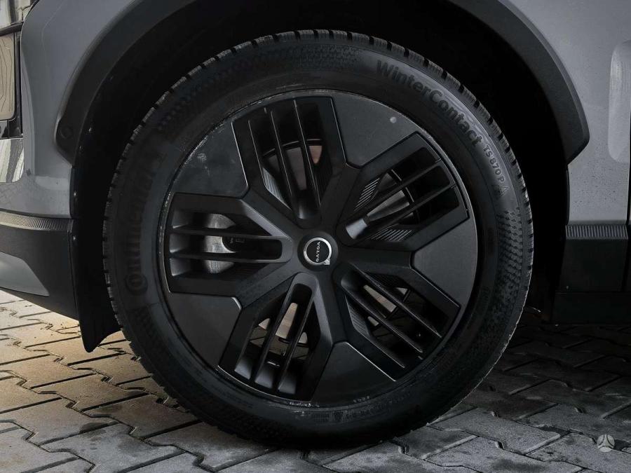 Pelēks Volvo EX30 2025 Kauņa, ar dzinēja tilpumu 0.00 L un nobraukumu 10 tūkst. km par 45900 €, foto 8 vietnē AUTOMOTO.COM.LV