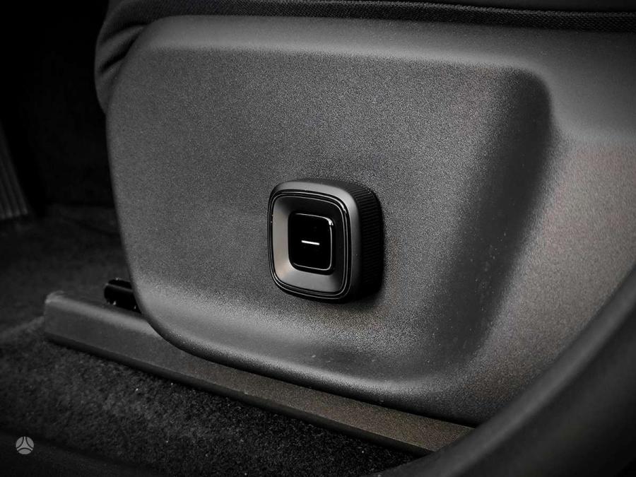 Pelēks Volvo EX30 2025 Kauņa, ar dzinēja tilpumu 0.00 L un nobraukumu 10 tūkst. km par 45900 €, foto 16 vietnē AUTOMOTO.COM.LV