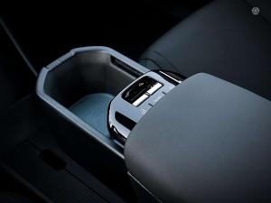 Pelēks Volvo EX30 2025 Kauņa, ar dzinēja tilpumu 0.00 L un nobraukumu 10 tūkst. km par 45900 €, foto 18 vietnē AUTOMOTO.COM.LV
