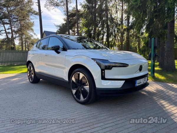 White Volvo EX30 2024 in Tallinn, with an engine capacity of 0.00 L and mileage of 14 thousand km for 38900 €, photo 3 on AUTOMOTO.COM.LV