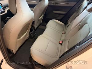 White Volvo EX30 2026 in Tallinn, with an engine capacity of 0.00 L and mileage of 0 thousand km for 43990 €, photo 12 on AUTOMOTO.COM.LV